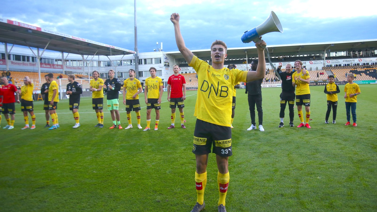 Henrik Skogvold lånes ut til Start / Lillestrøm Henrik Skogvold lånes ut til Start / Lillestrøm